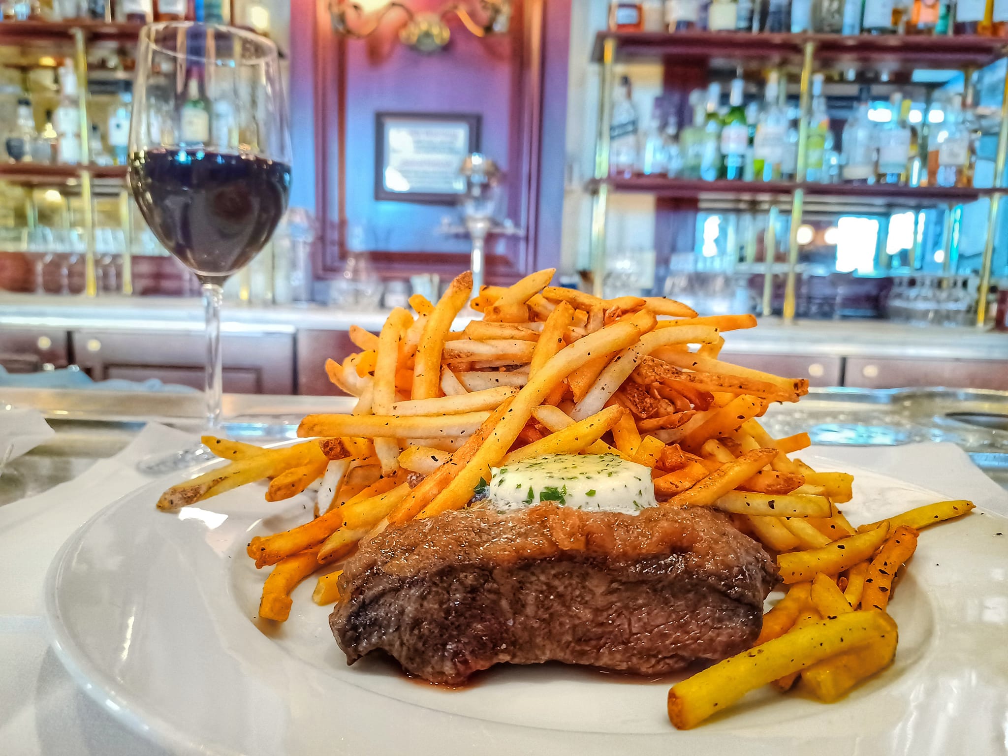 Exploring the 13 Best French Restaurants in Las Vegas: A Gourmet’s Guide